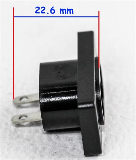 Conector Macho Chasis Interlock Tipo 8 Enchufe Cpu X10u Htec High Tec