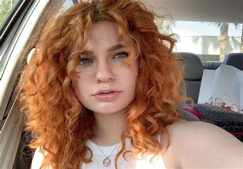 Discover Annabel Redd Unseen Moments And Updates