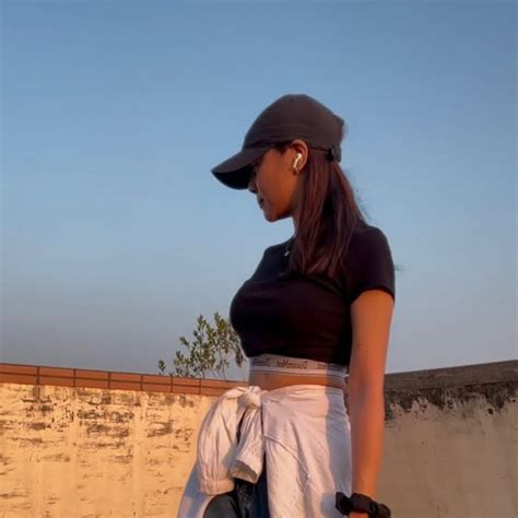 晴 𝓐𝓫𝓫𝔂 Abby C211 • Threads Say More