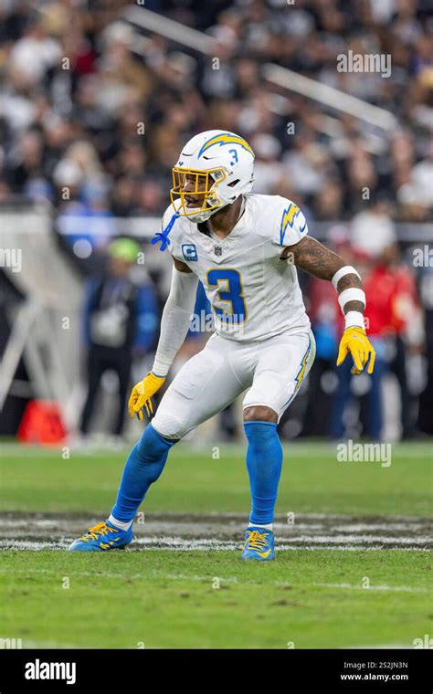 Los Angeles Chargers Safety Derwin James Jr 3 Against The Las Vegas