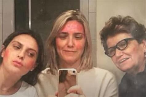 Mara Maionchi Chi Sono Le Figlie Giulia E Camilla Età Foto Cosa