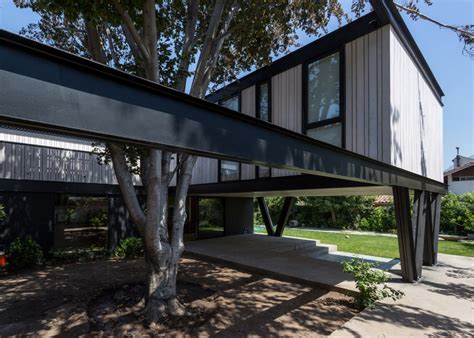 Gregorio Brugnoli Errázuriz Raises House Above Patio And Tree