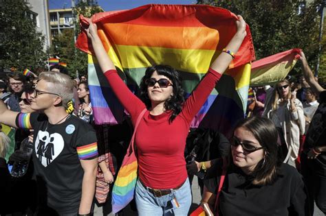Gallery Kosovars Celebrate Countrys Second Pride Parade Prishtina