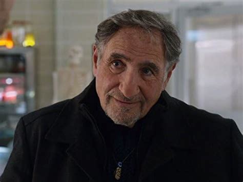 Judd Hirsch