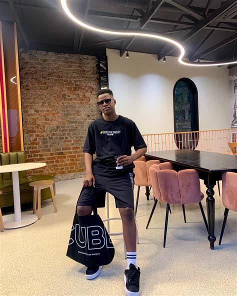 Anathi Makapela Anathi M • Instagram Photos And Videos