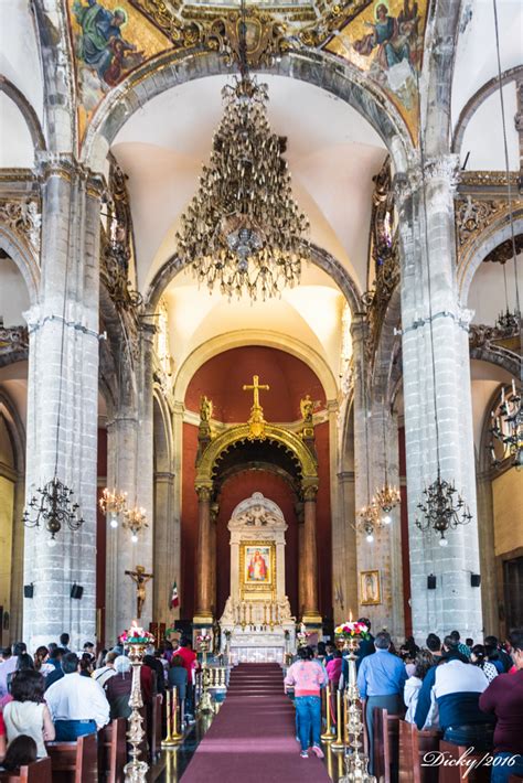 Santo Cristo Del Atentado Ricardo F Simán Fotografía