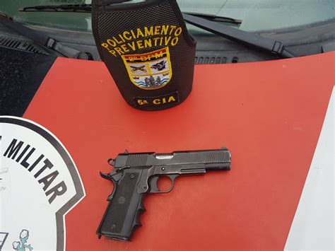 Suspeito é Preso Após Roubar Arma De Policial Em Campina Grande