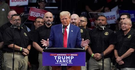 ရွေးကောက်ပွဲအနိုင်ရ သမ္မတဟောင်းထရမ့်ကို နိုင်ငံတကာခေါင်းဆောင်တွေ ချီးကျူးစကားပါး