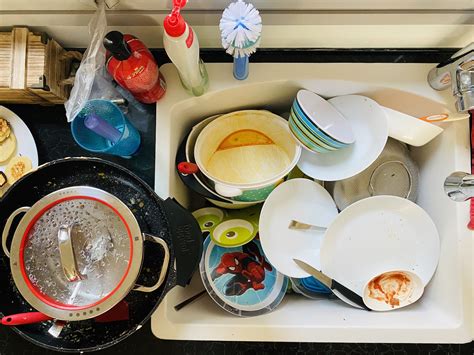 The Little Trick That Makes Me Love Doing Dishes