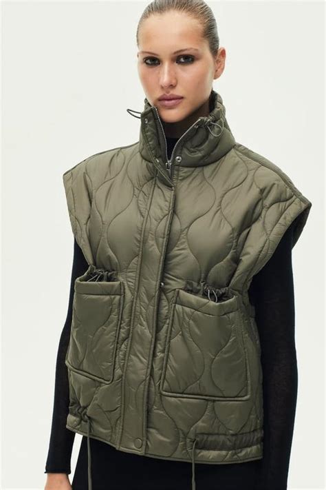 Стьобаний жилет Zara Zw Collection — ціна 1249 грн у каталозі Жилетки Купити жіночі речі за