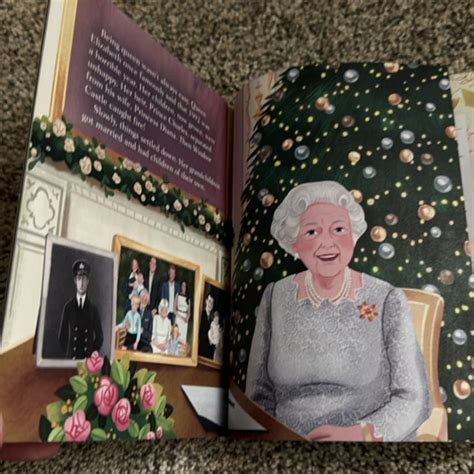 Queen Elizabeth Ii A Little Golden Book Biography By Jen Arena