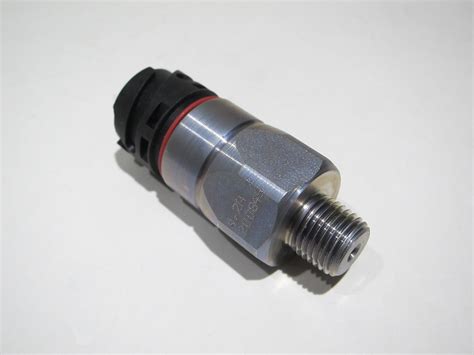 Daewoo Ultra / Novus Датчик давления воздуха ресивера 4.2кг (в кран R12 ...