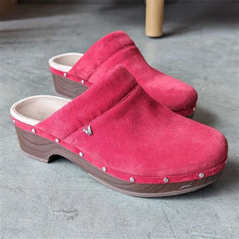 Vionic Womens Brown And Red Clogs Depop