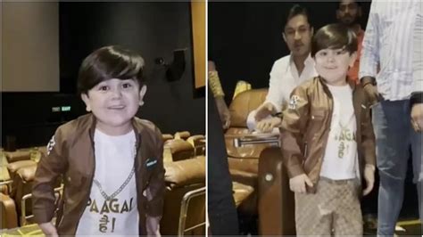 Abdu Rozik Booked Entire Theatre To Watch Shah Rukh Khan Pathaan Dance