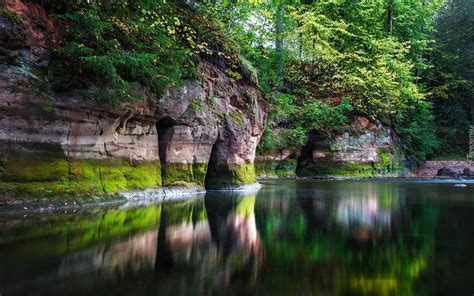 Las Skały Rzeka Odbicie