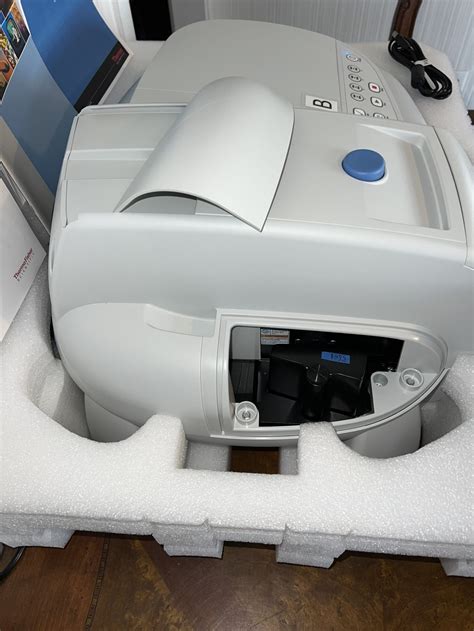 Thermo Evolution 201 Uv Vis Spectrophotometer Nccmedtech