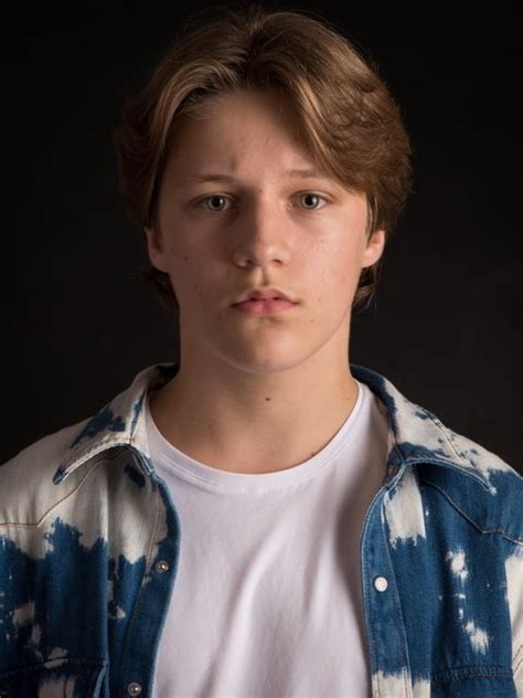 Lorenz Pojer Nachwuchsschauspieler Management Rehling Crew United