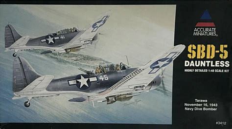 Accurate Miniatures 3412 SBD-5 Dauntless 1:48