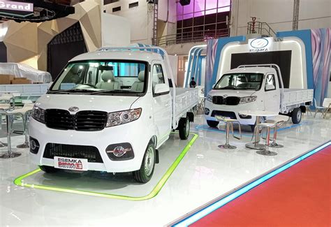 Intip Deretan Kendaraan Niaga Yang Mejeng Di IIMS 2023 Mobil Komersial