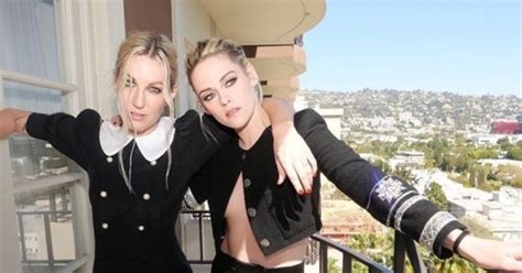 크리스틴 스튜어트 ♥동성 연인과 6년 열애 끝 결혼 골인[oh Llywood]