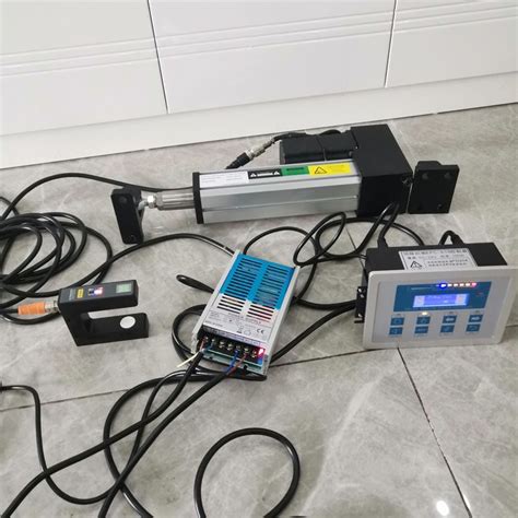 Servo Edge Line Position Control System