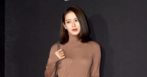 [md포토] 손예진 밤에도 눈부신 미모
