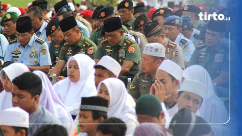Doa Istigasah Lengkap Beserta Tata Cara Dan Manfaatnya