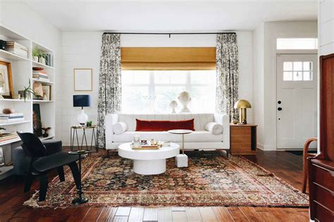 Tour A Stylist S Mid Century Meets Traditional Farmhouse Full Of