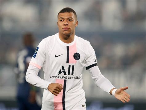 Psg Tawarkan Gaji Gila Untuk Kylian Mbappe Surya Kepri