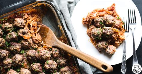 Spaghetti Squash And Meatball Casserole
