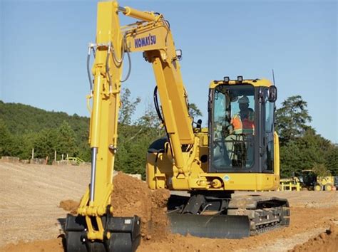 Komatsus Pc88mr 11 Excavator Speeds Up Cycle Times As It Reduces