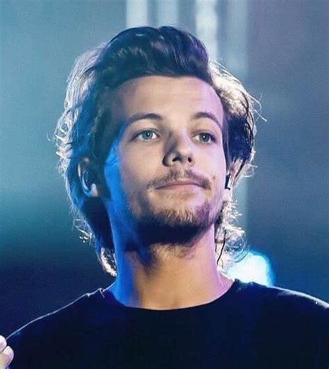 Louis Tomlinson Facial Hair