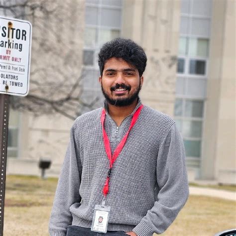 Kadumuru Rakesh Kumar Reddy Illinois Institute Of Technology