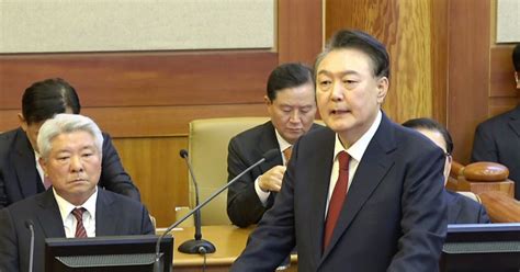 與 尹 국민에 진심으로 사과·진솔한 변론개헌 사명 높이 평가종합