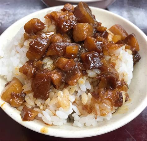 食記 新北新莊 滷肉飯 排骨酥湯 看板 Food 批踢踢實業坊