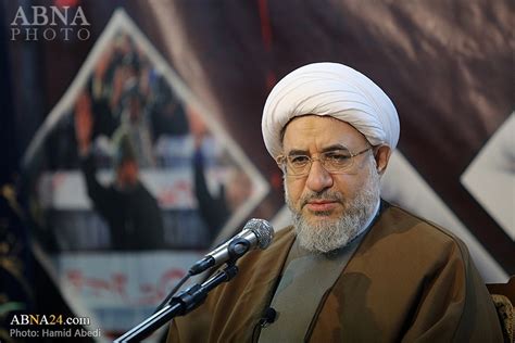 آیت الله اراکی برخی بیان می‌کنند اطاعت و ولایت استبداد است اما اینگونه نیست اداره جامعه توسط