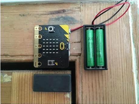 A Picture Containing Electronics Electronic Engineering Cable Electrical WiringDescription