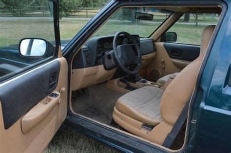 1997 JEEP CHEROKEE SPORT 4X4 LOW 109K MILES