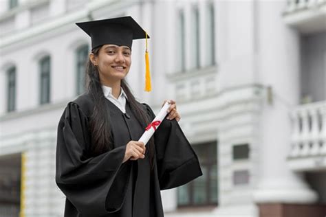 Exploring The Benefits Of Pursuing A Masters Degree