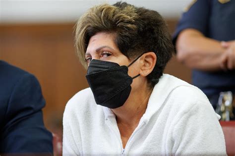 Ny Mother And Daughter Ran Credit Card Charge Scam To Fund Lavish