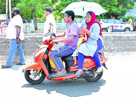 ఎనిమిది చోట్ల 46 డిగ్రీలపైనే Sakshi