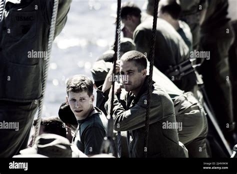 STARK SANDS PAUL WALKER FLAGS OF OUR FATHERS 2006 Stock Photo Alamy