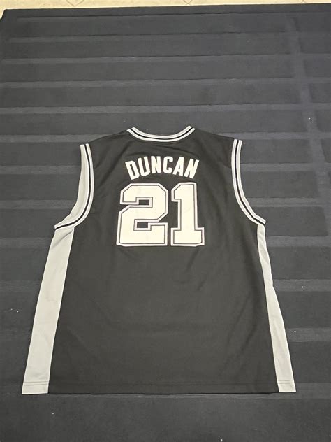 Tim Duncan Jersey Sidelineswap