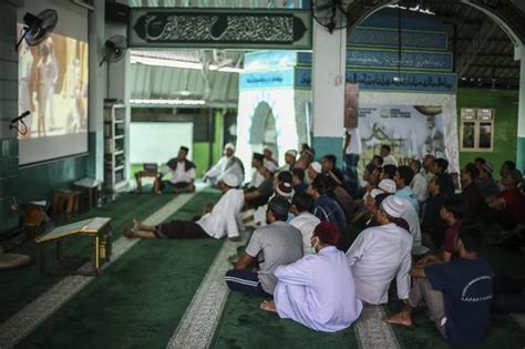 3 Contoh Kultum Singkat Tentang Kebaikan Lengkap Beserta Dalilnya