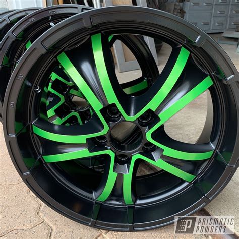 Two Tone Wheels Coated With Lime Juice Green And Matte Black