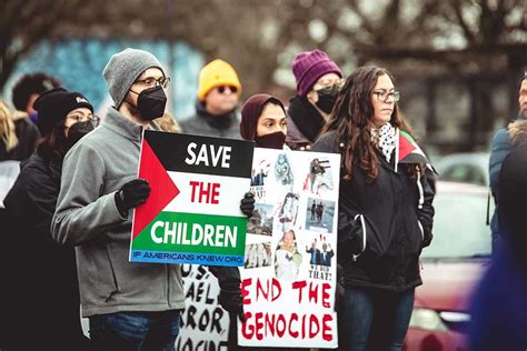 Detroiters March In Banglatown And Hamtramck Calling For A Ceasefire In