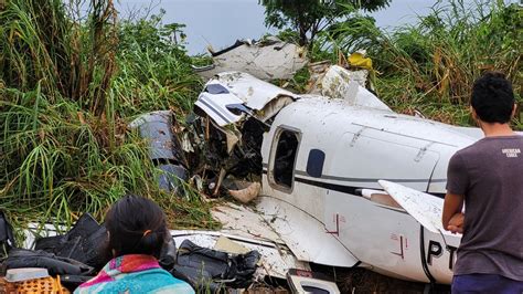 Horror Plane Crash Kills All 14 Onboard As Air Crash Investigators