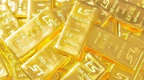 Gold Price Increases By Rs Per Tola In Pakistan