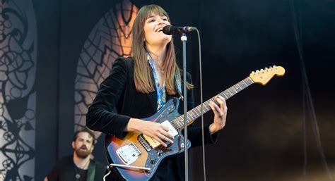 Clara Luciani En Concert Londres