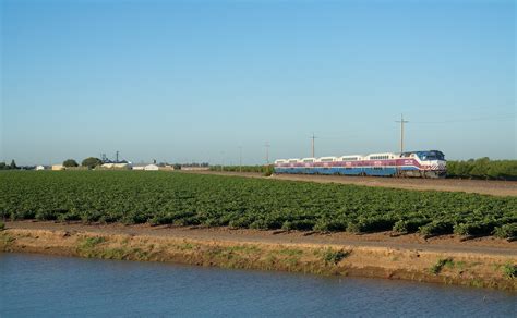 Update Tracy Police Say Ace Train Struck Construction Worker Not